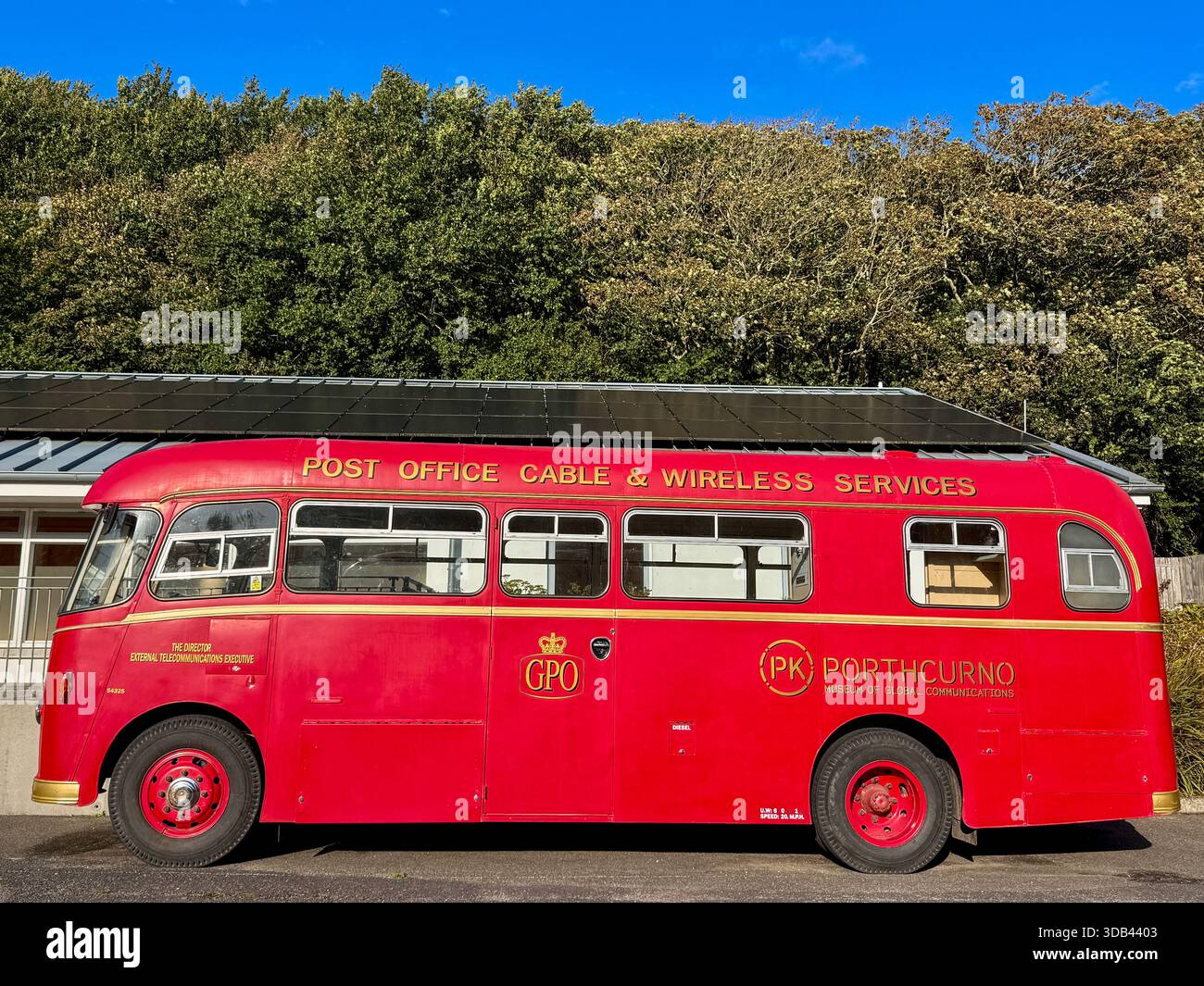 1960 bus hi-res stock photography and images - Alamy
