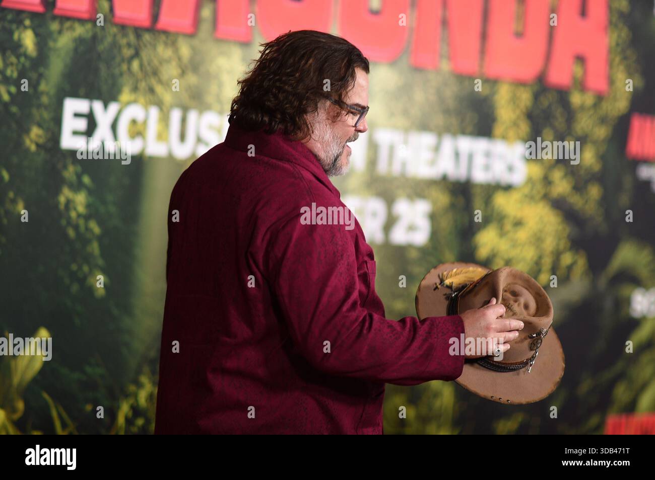 Jack Black arrives at the world premiere of "Anaconda" on Saturday, Dec ...