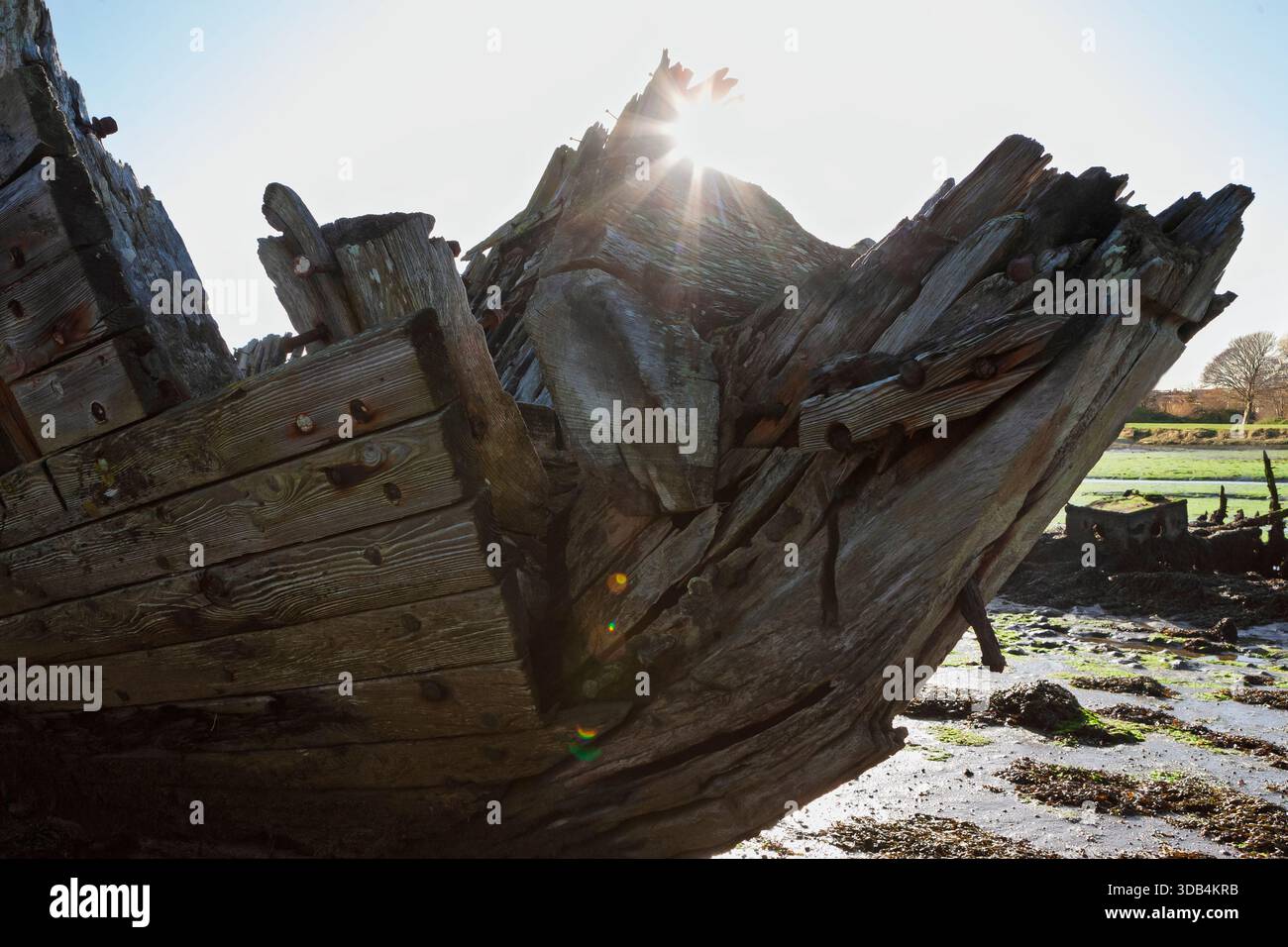 Mms i class minesweeper hi-res stock photography and images - Alamy