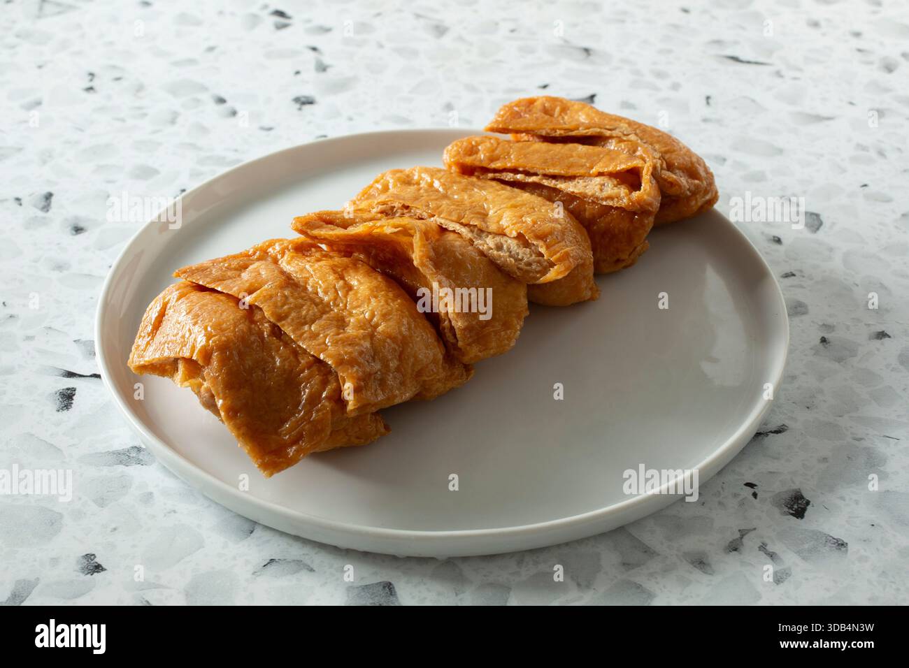 Inari sushi japanese food hi-res stock photography and images - Alamy