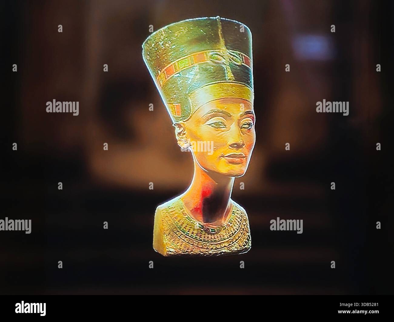 Cairo, Egypt, December 1 2025: A 3D visual model of the famous bust of ...