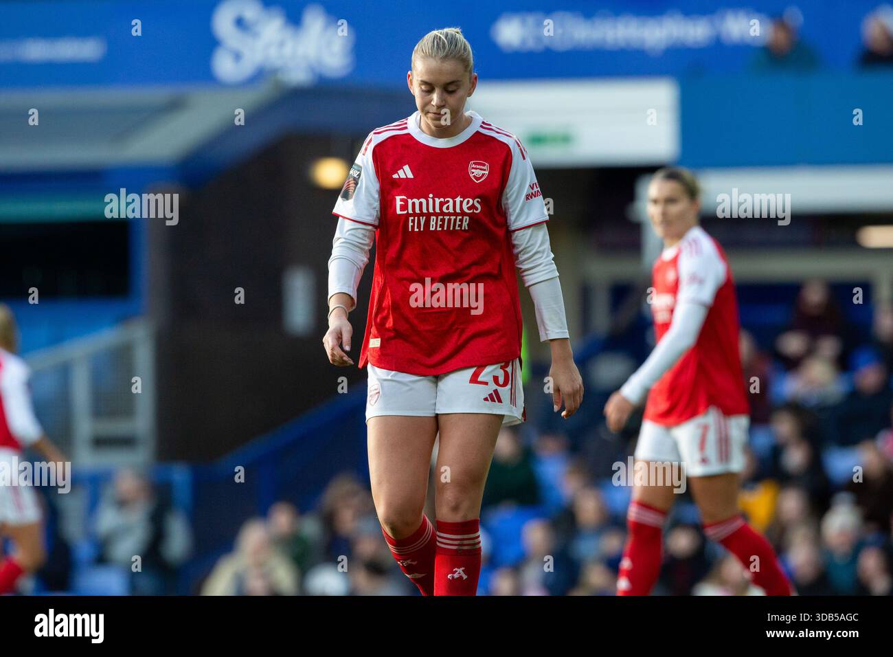 General shot of Alessia Russo (23 Arsenal). Everton Women v Arsenal ...