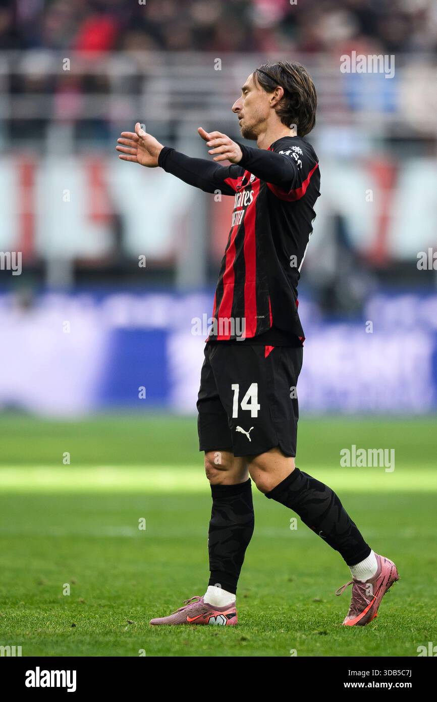 Luka Modric of AC Milan looks dejected during the Serie A football ...