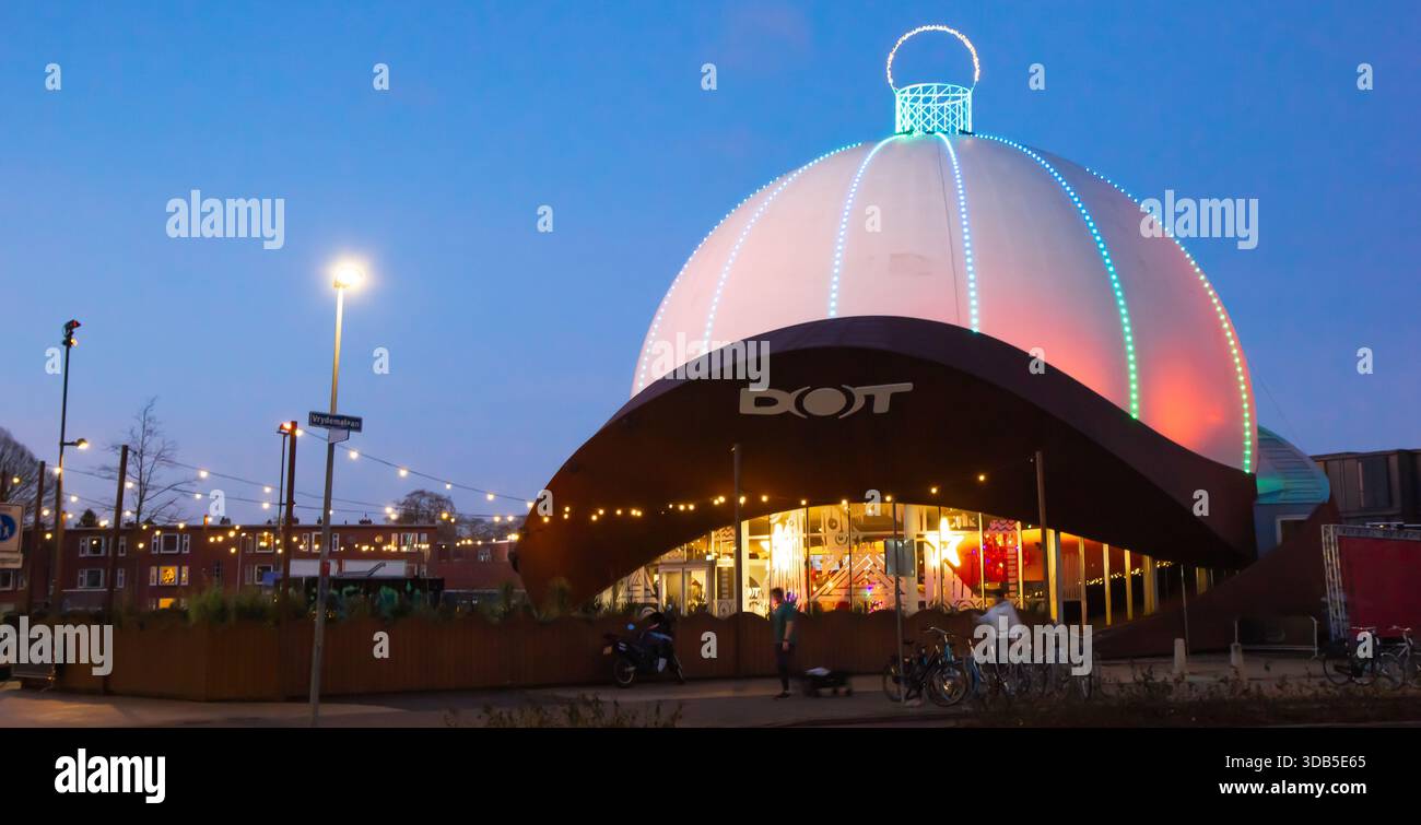 Panorama cafe in form hi-res stock photography and images - Alamy