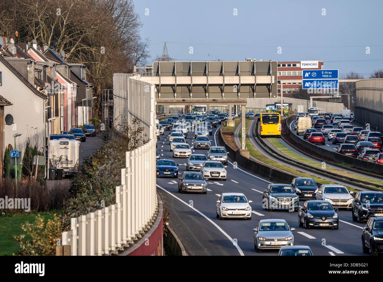 Residential buildings directly adjacent to the A40 motorway, noise ...