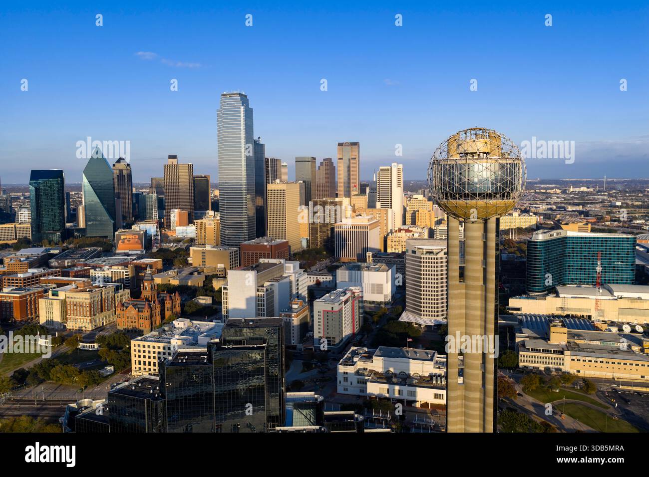 Aerial view dallas airport texas hi-res stock photography and images ...
