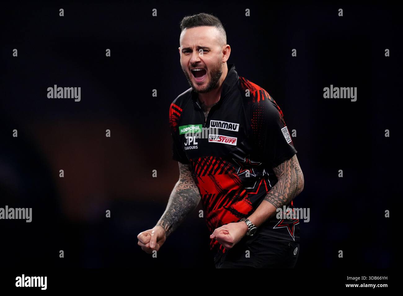 Joe Cullen reacts during his match against Bradley Brooks on day four ...