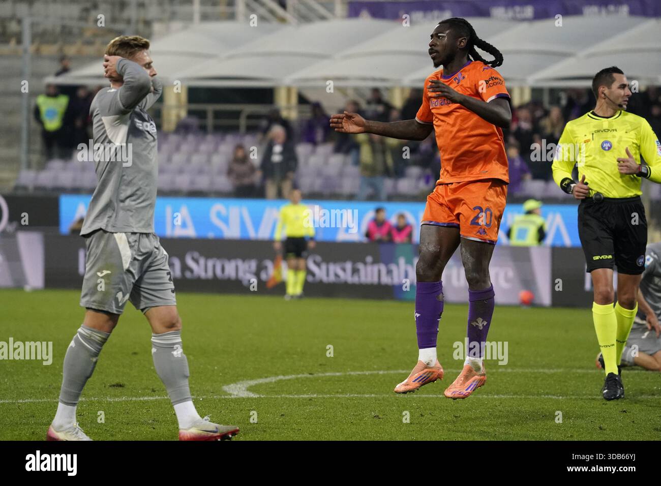 Fiorentina's Moise Kean celebrates after scoring a goal, during the ...