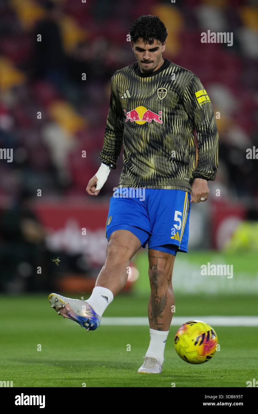 Pascal Struijk of Leeds United warming up ahead of the Premier League ...
