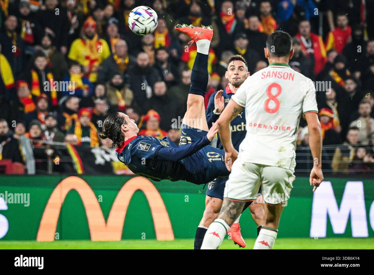 Florian THAUVIN of Lens during the French championship Ligue 1 football ...