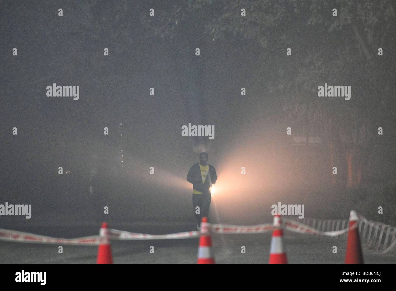NEW DELHI, INDIA - DECEMBER 14: Morning Smog at Dwarka , GRAP Stage IV ...
