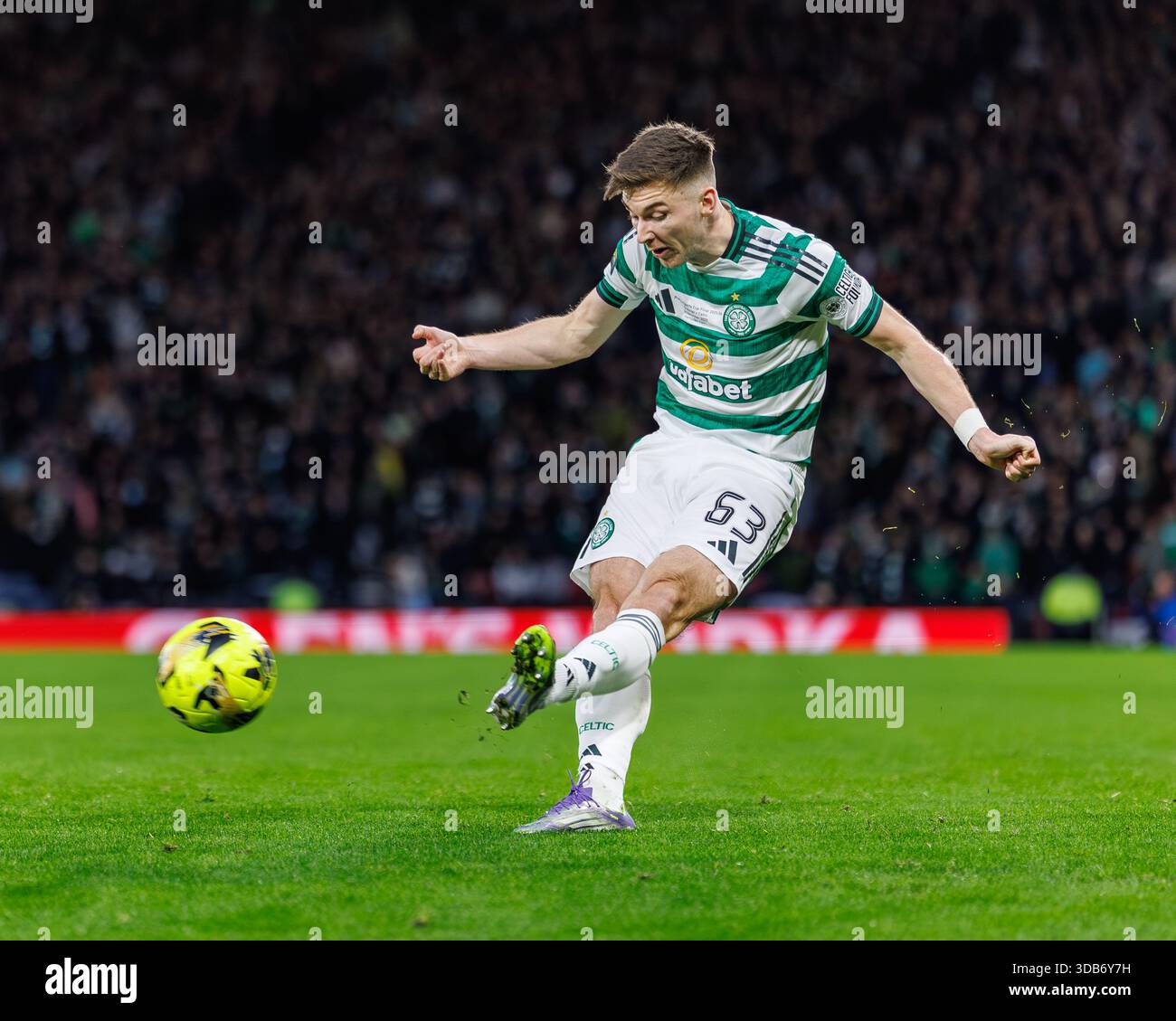 Hampden Park, Glasgow, Scotland, UK. 14th Dec 2025. Celtic V St Mirren ...