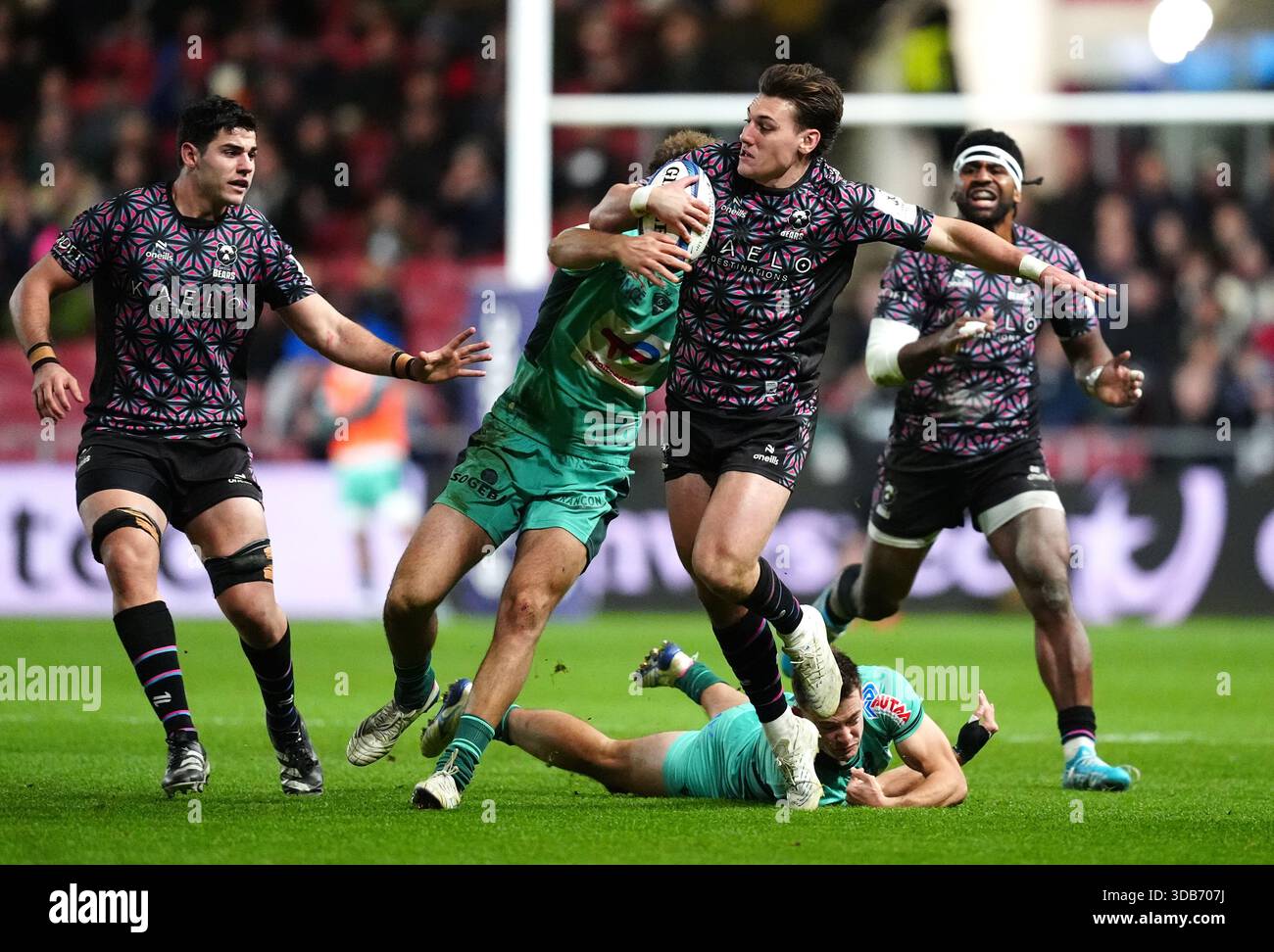 Bristol Bears' Tom Jordan is tackled by Section Paloise's Quentin ...