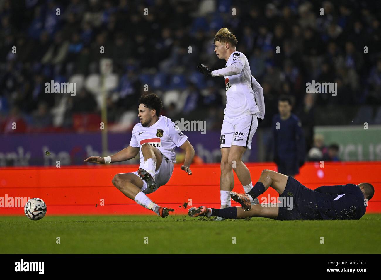 Westerlo's Nacho Ferri, Westerlo's Arthur Piedfort and Genk's Daan ...