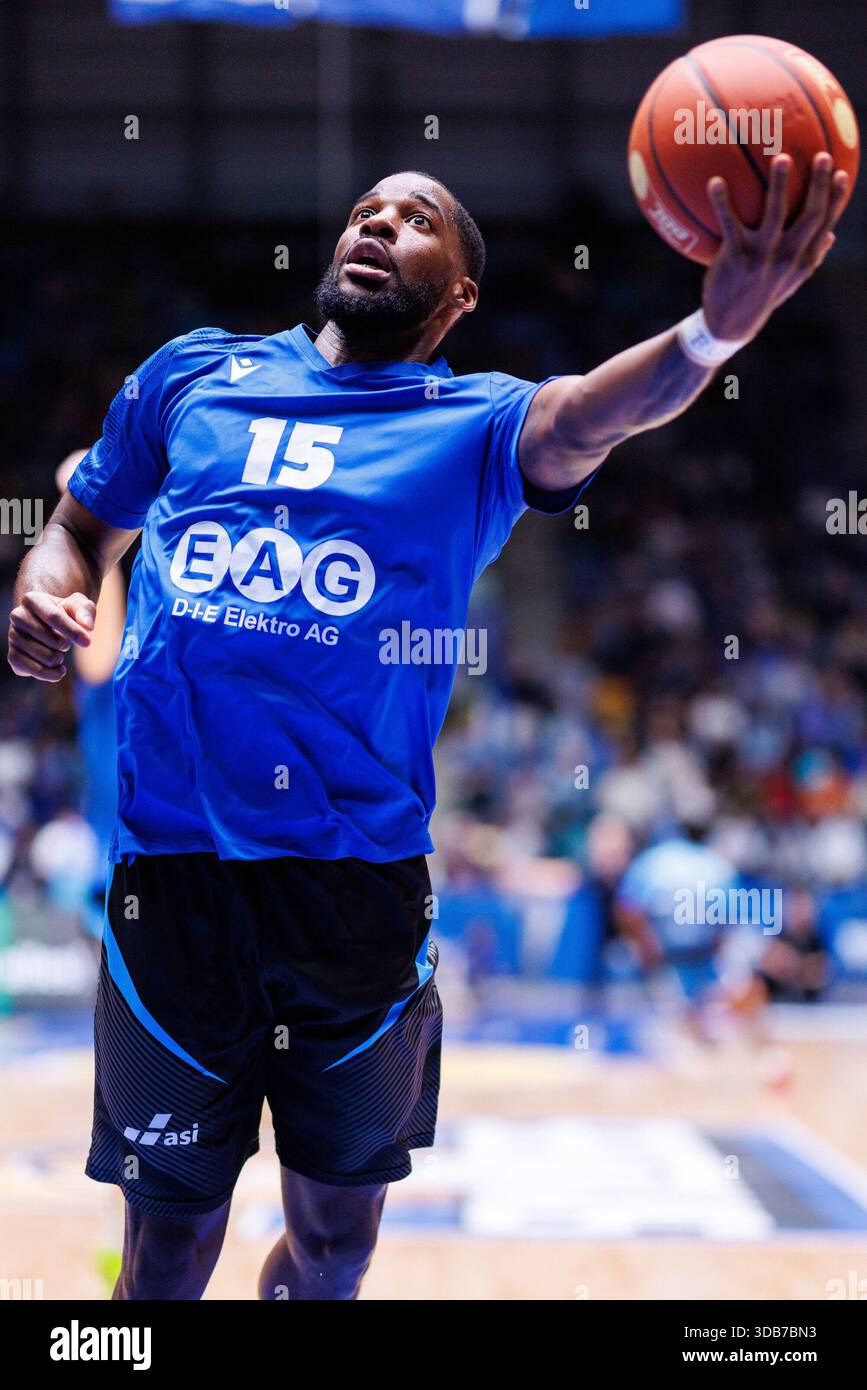 Naz Bohannon (Science City Jena, 15) Game of the easycredit BBL ...