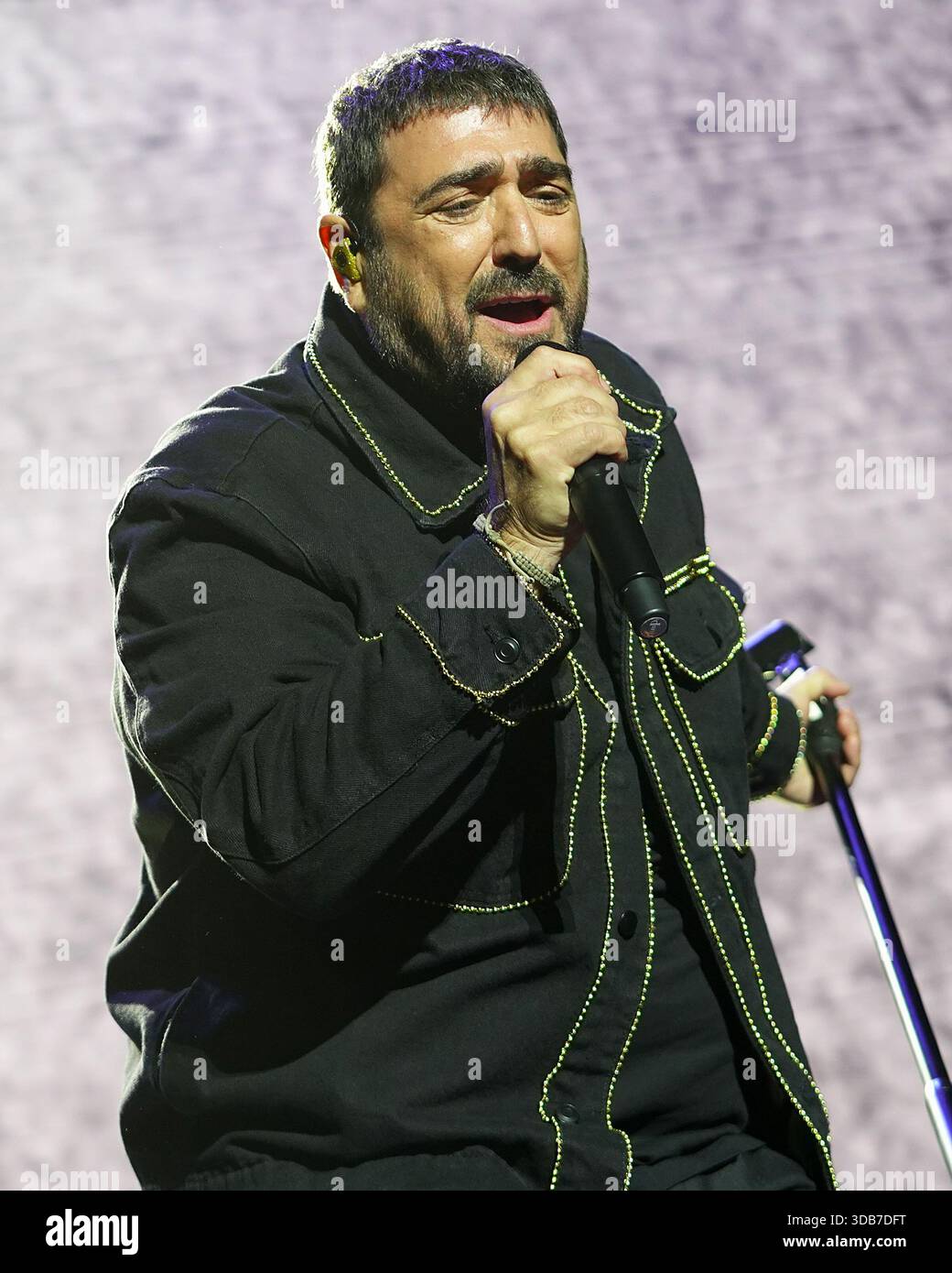 Antonio Orozco finishes "The End of My Life's Tour" in Madrid at ...