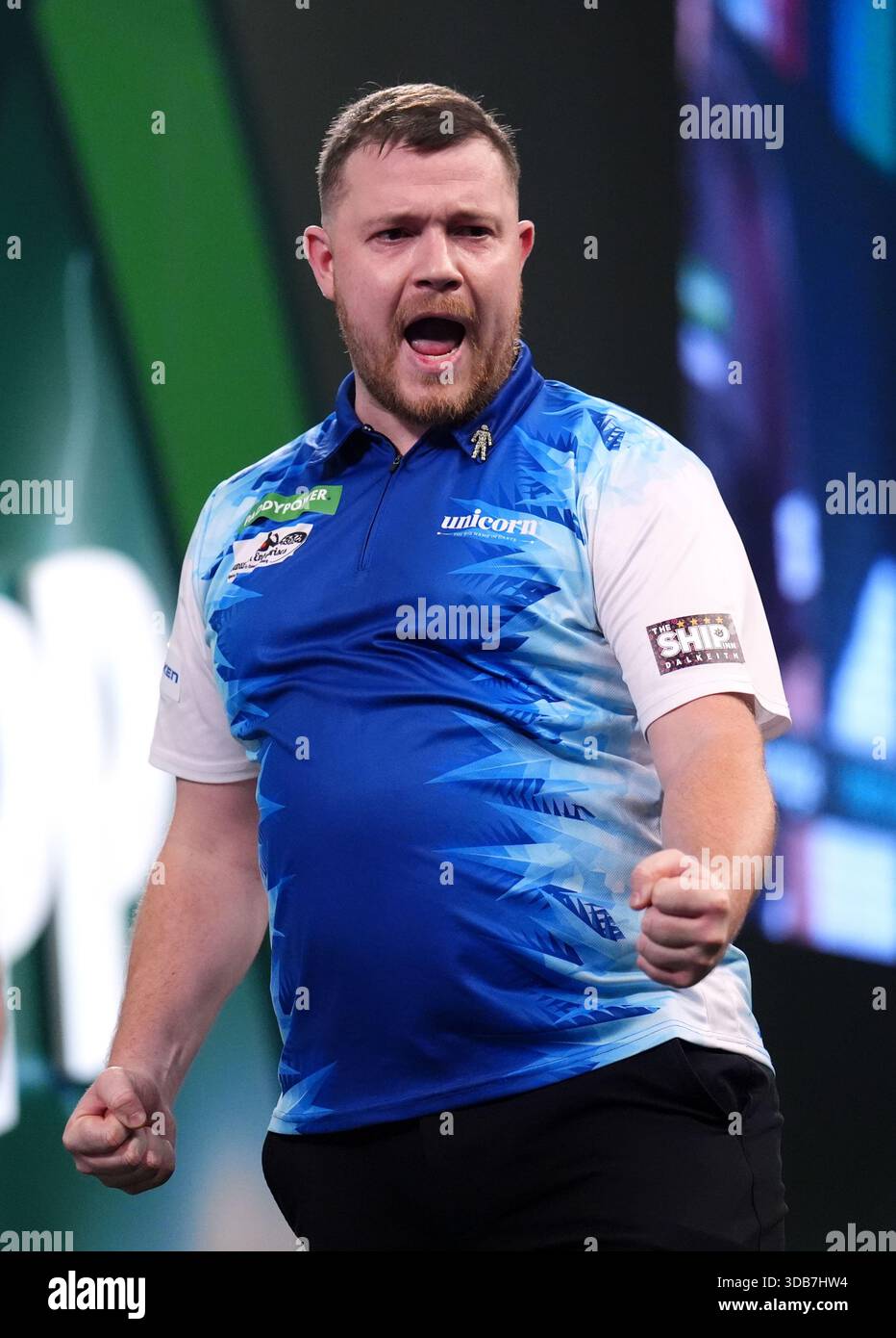 Darren Beveridge celebrates defeating Dimitri Van den Bergh on day four ...