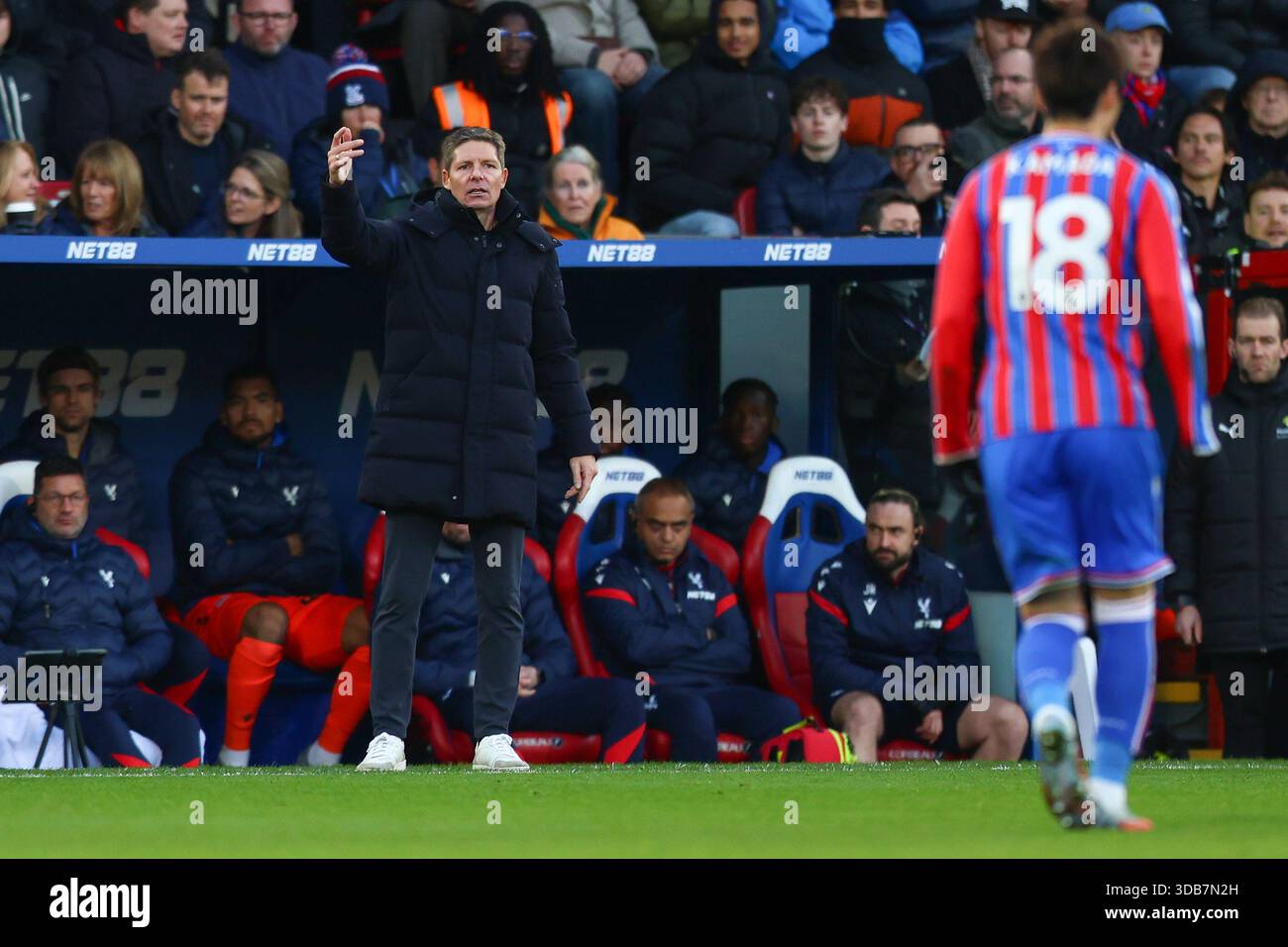 Crystal Palace manager Oliver Glasner gestures during the Crystal ...