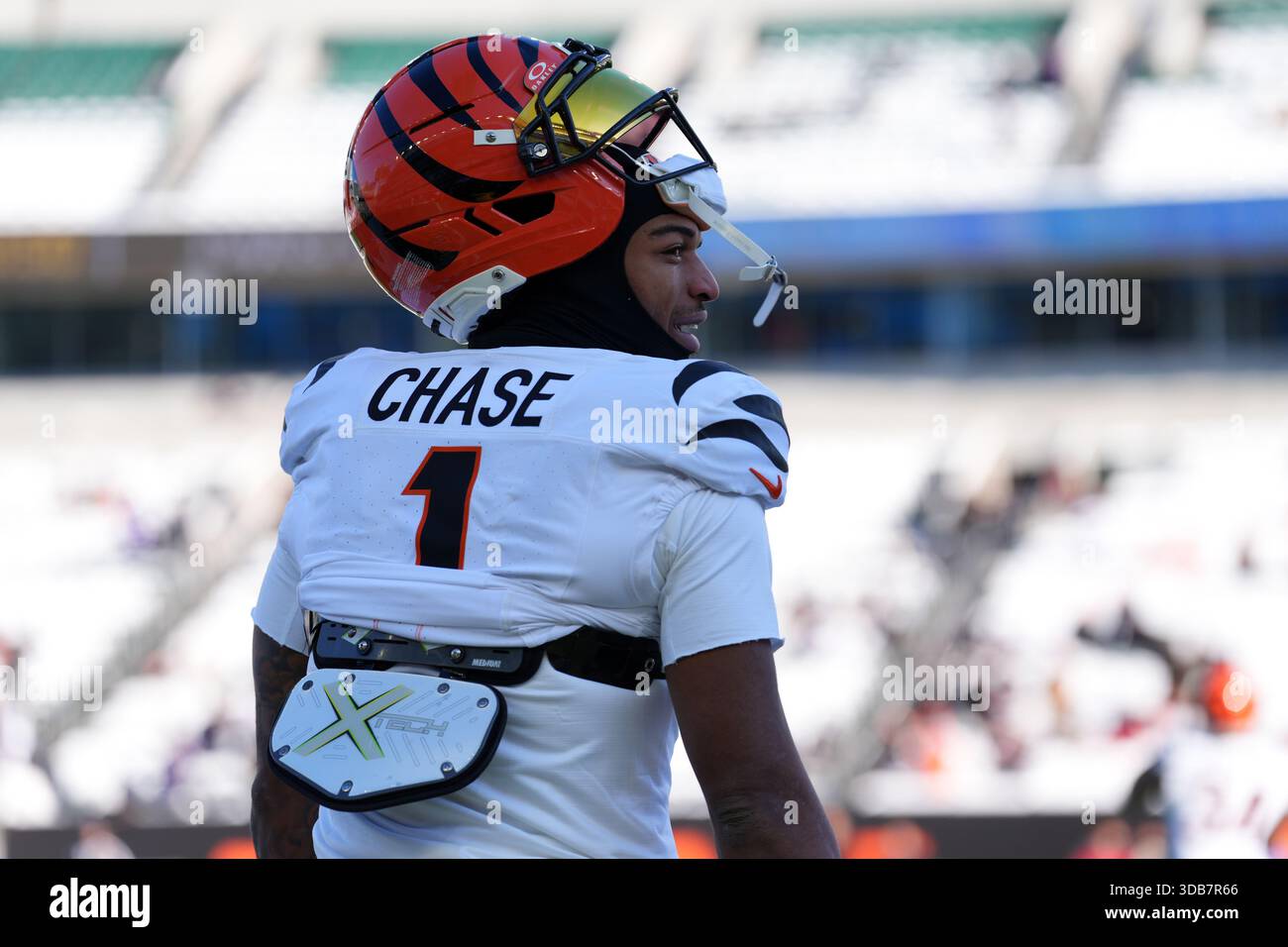 Cincinnati Bengals wide receiver Ja'Marr Chase (1) smiles during ...