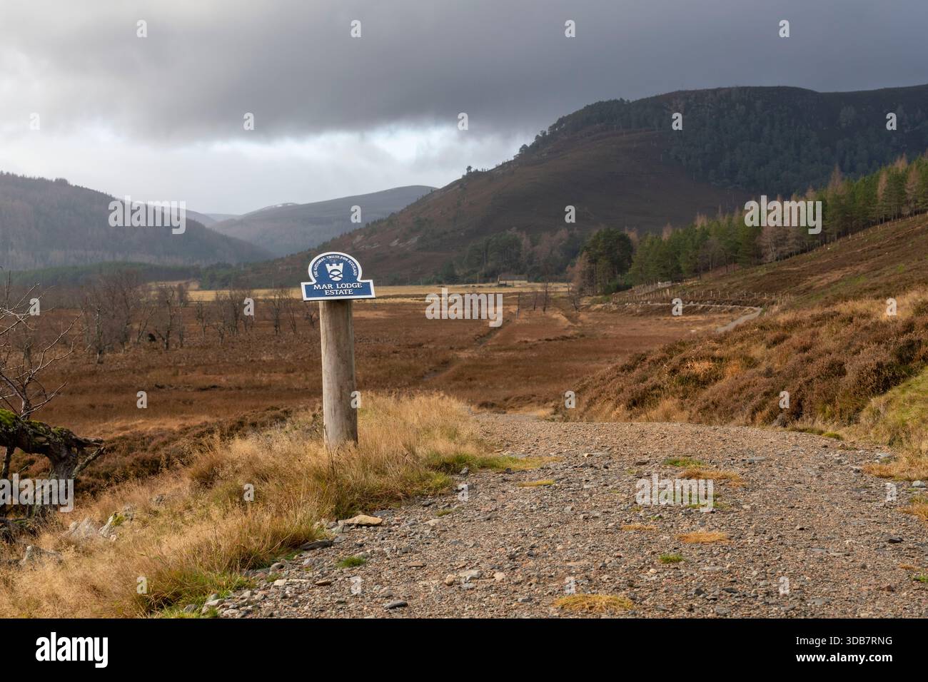 Cairngorms national park sign hi-res stock photography and images - Alamy
