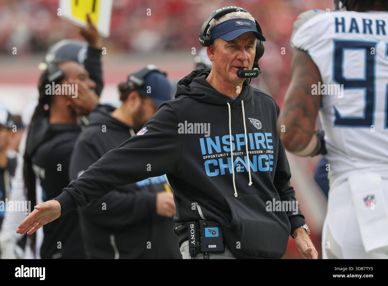Tennessee Titans interim head coach Mike McCoy reacts on the sideline ...
