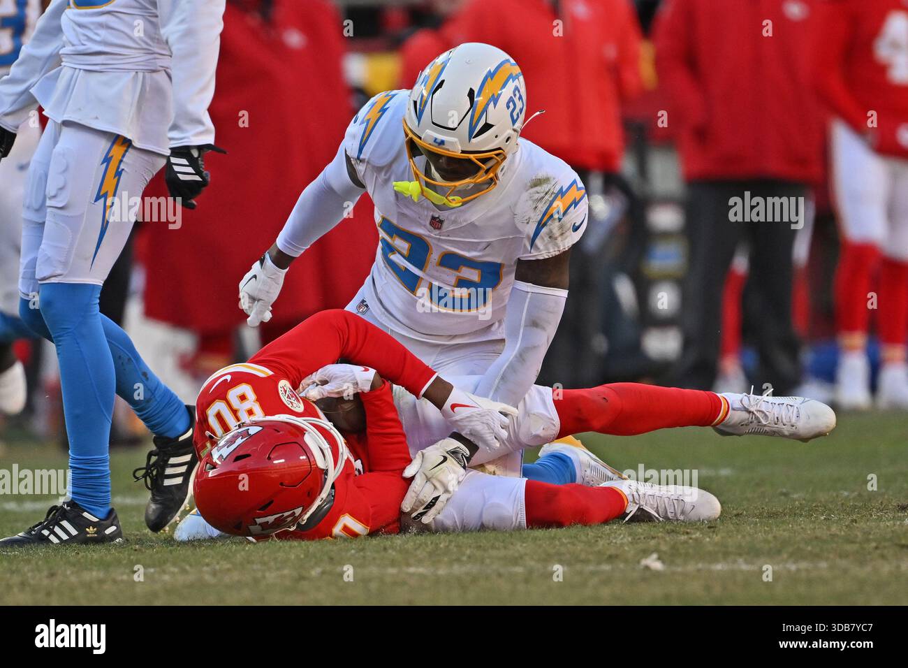 Los Angeles Chargers safety Tony Jefferson (23) looks over Kansas City ...