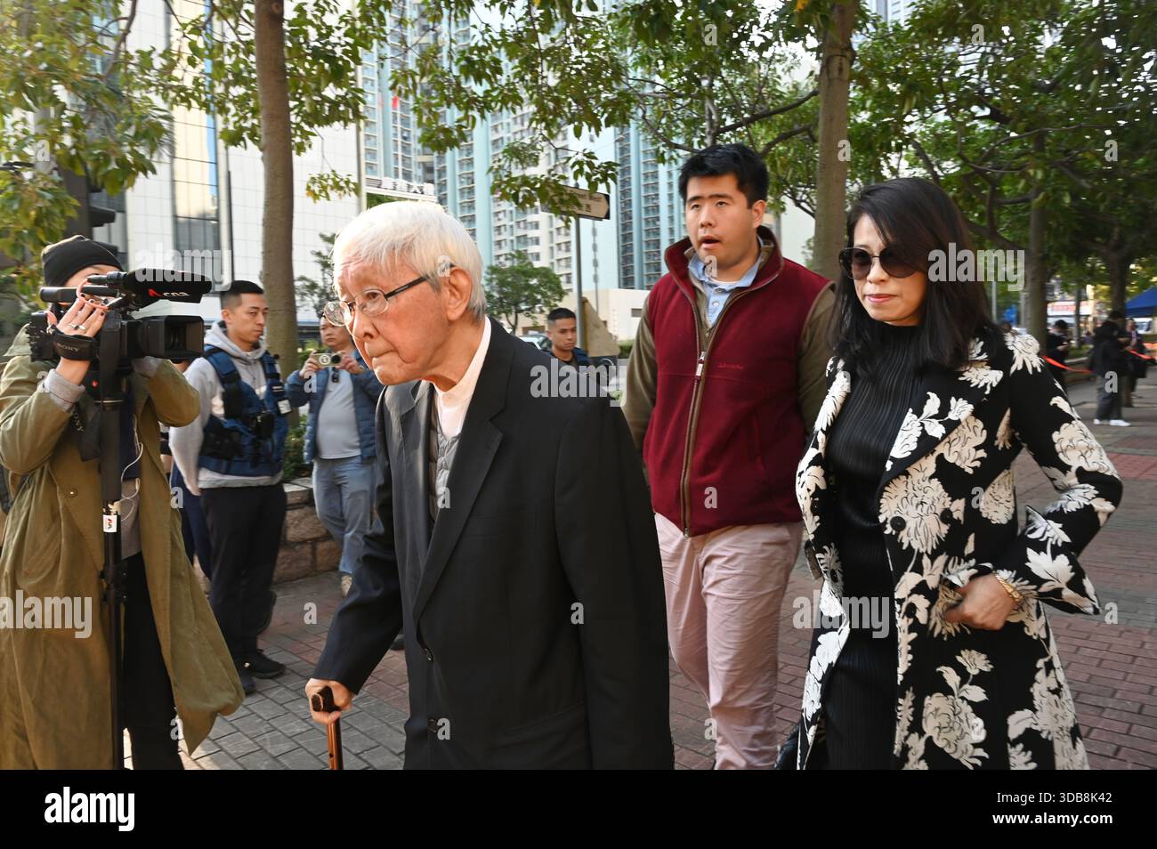 Joseph Zen Ze-Kiun, Jimmy Lai Chee-ying wife Lee Wan Kam and son Lai ...
