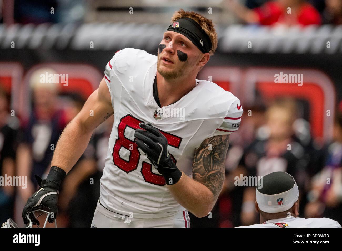 December 14, 2025: Arizona Cardinals tight end Trey McBride (85) during ...