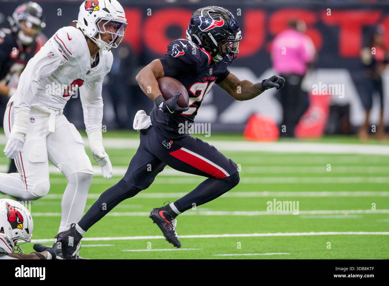 December 14, 2025: Houston Texans running back Jawhar Jordan (26 ...