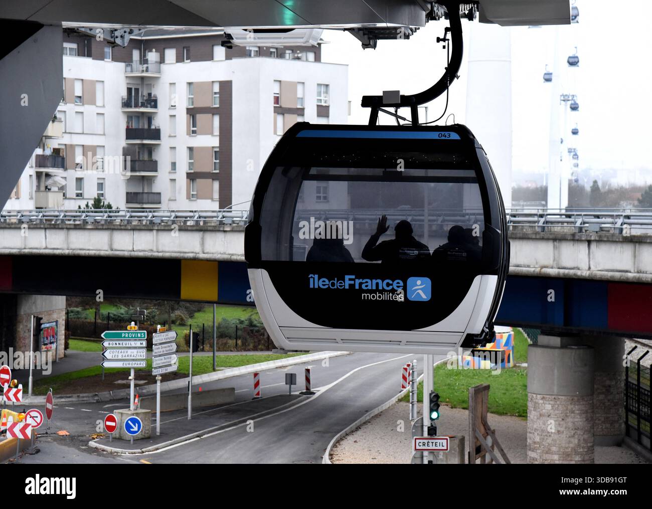 Inauguration the Cable C1, the first urban Cable Car in Ile-de-France ...