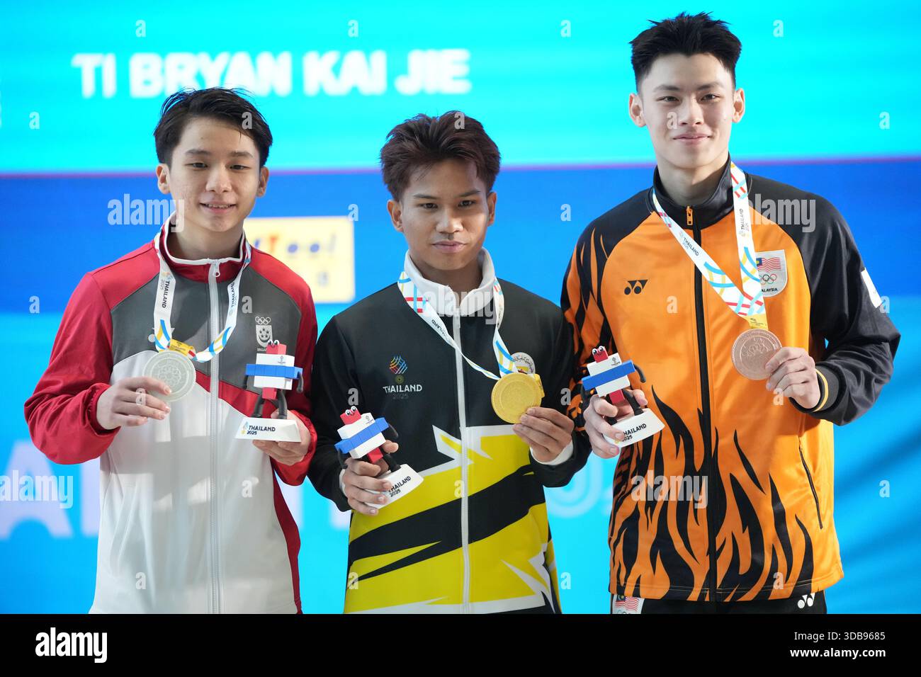 From left, Singapore's Lim Yi Jie Randal, Brunei's Roslan Mohammad Adi Salihin Bin, Malaysia's ...