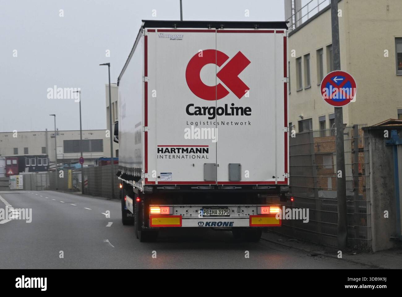 Warnblinkanlage hi-res stock photography and images - Alamy