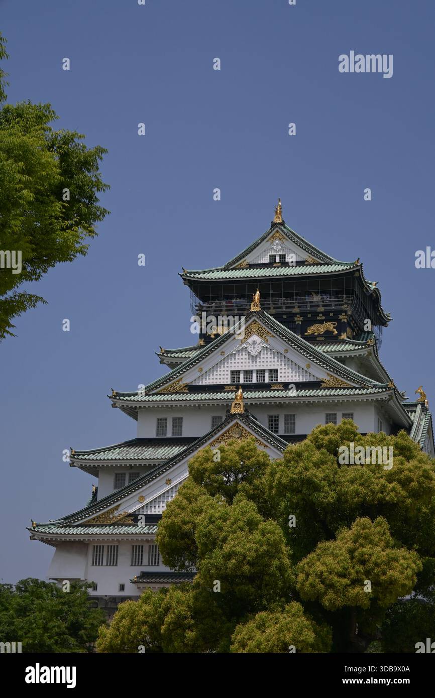 Osakajo Osaka Castle temple in Japan Stock Photo - Alamy
