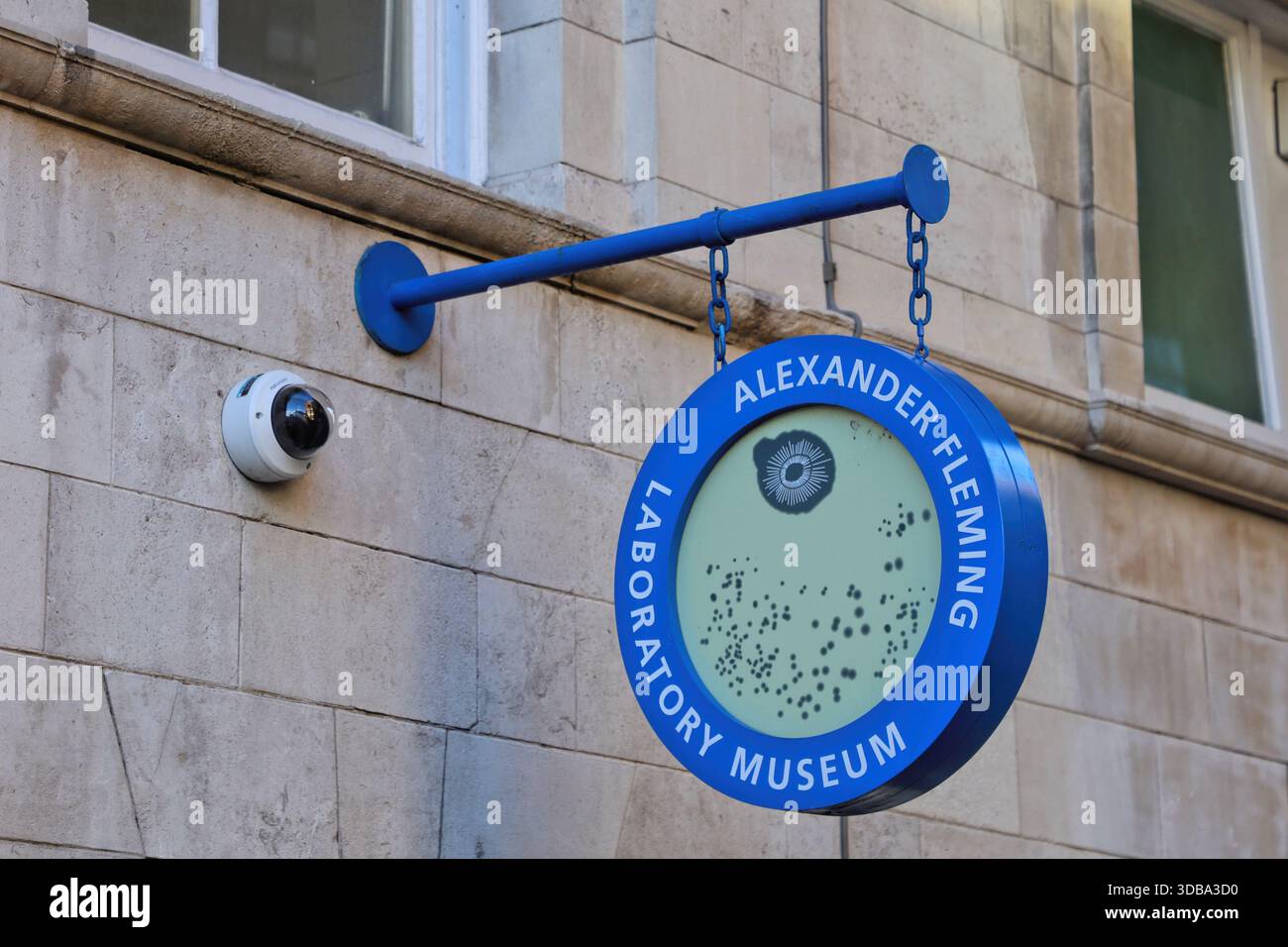 Alexander fleming laboratory museum london hi-res stock photography and ...