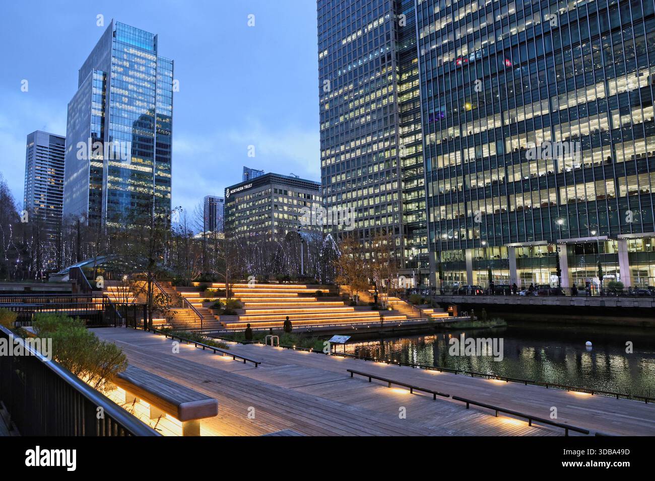 Eden dock dusk hi-res stock photography and images - Alamy
