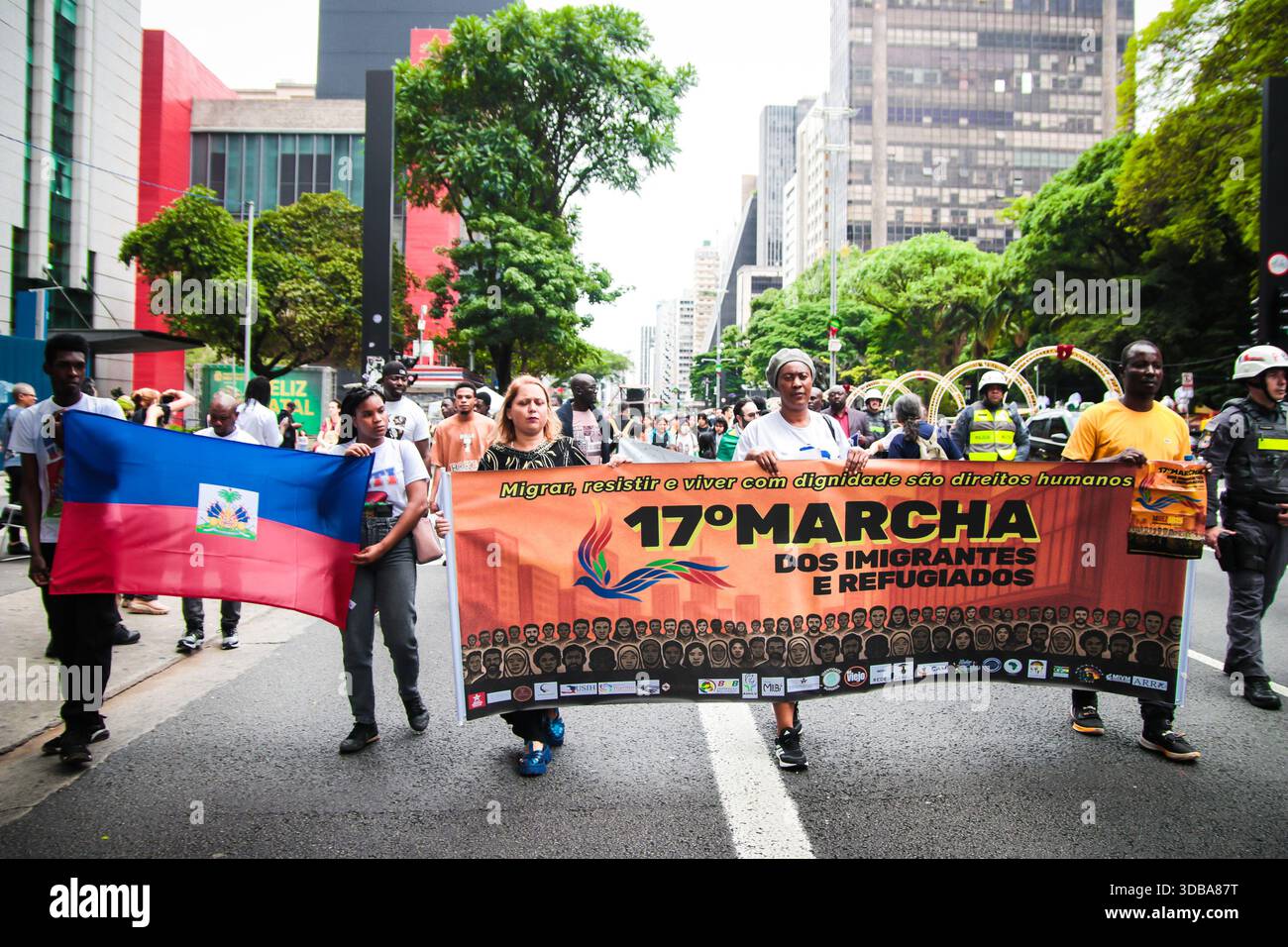 SãO PAULO, SP - 14.12.2025: 17 MARCHA DOS IMIGRANTES E REFUGIADOS - The ...
