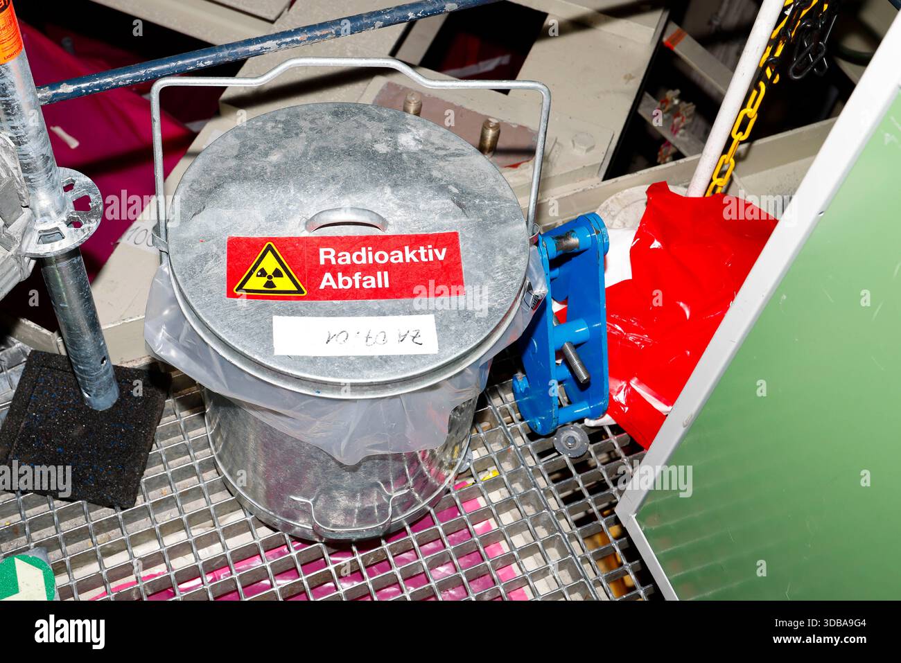 15 December 2025, Schleswig-Holstein, Brunsbüttel: A bucket labeled ...