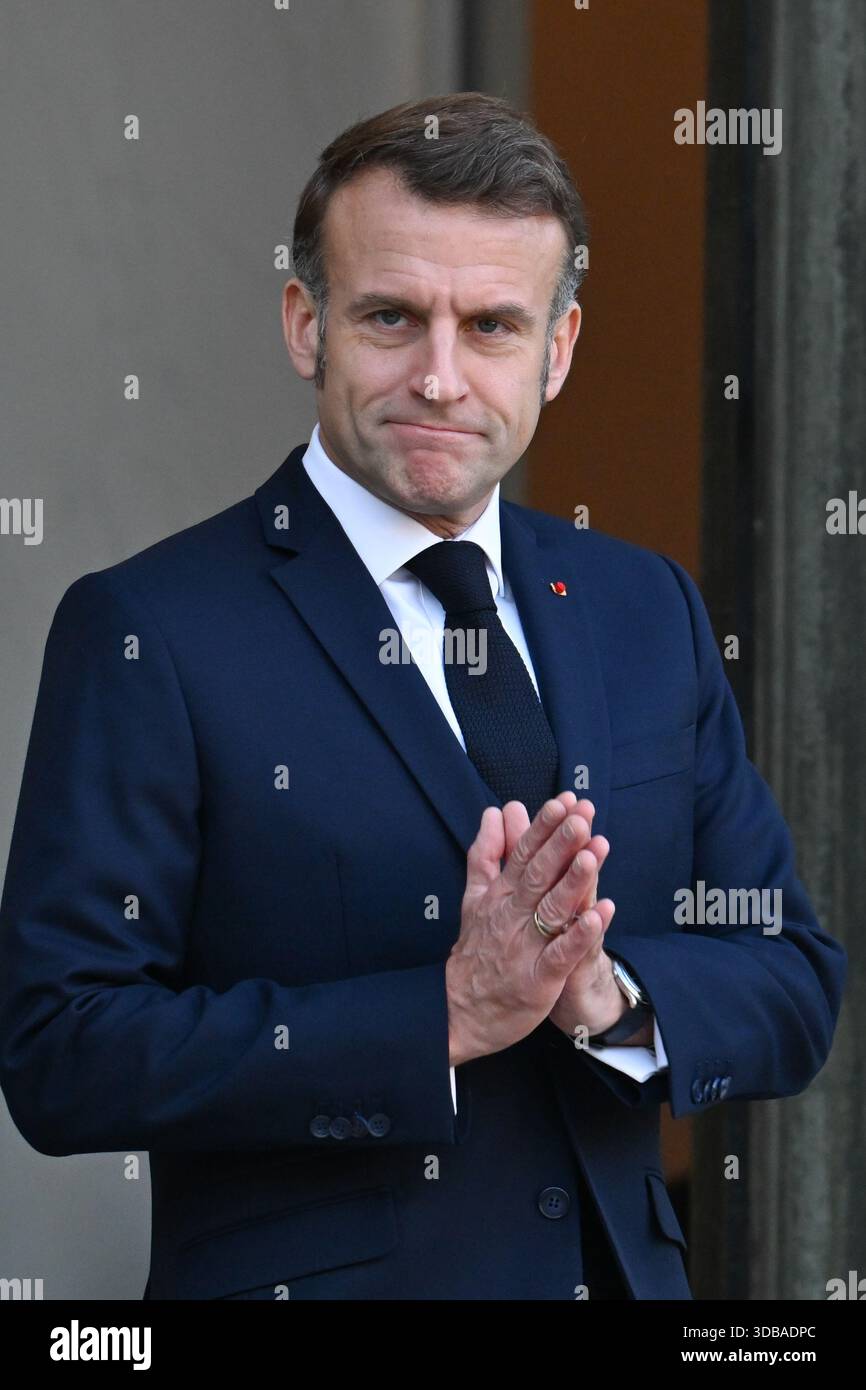 Meeting between the President of the Republic Emmanuel Macron and with ...