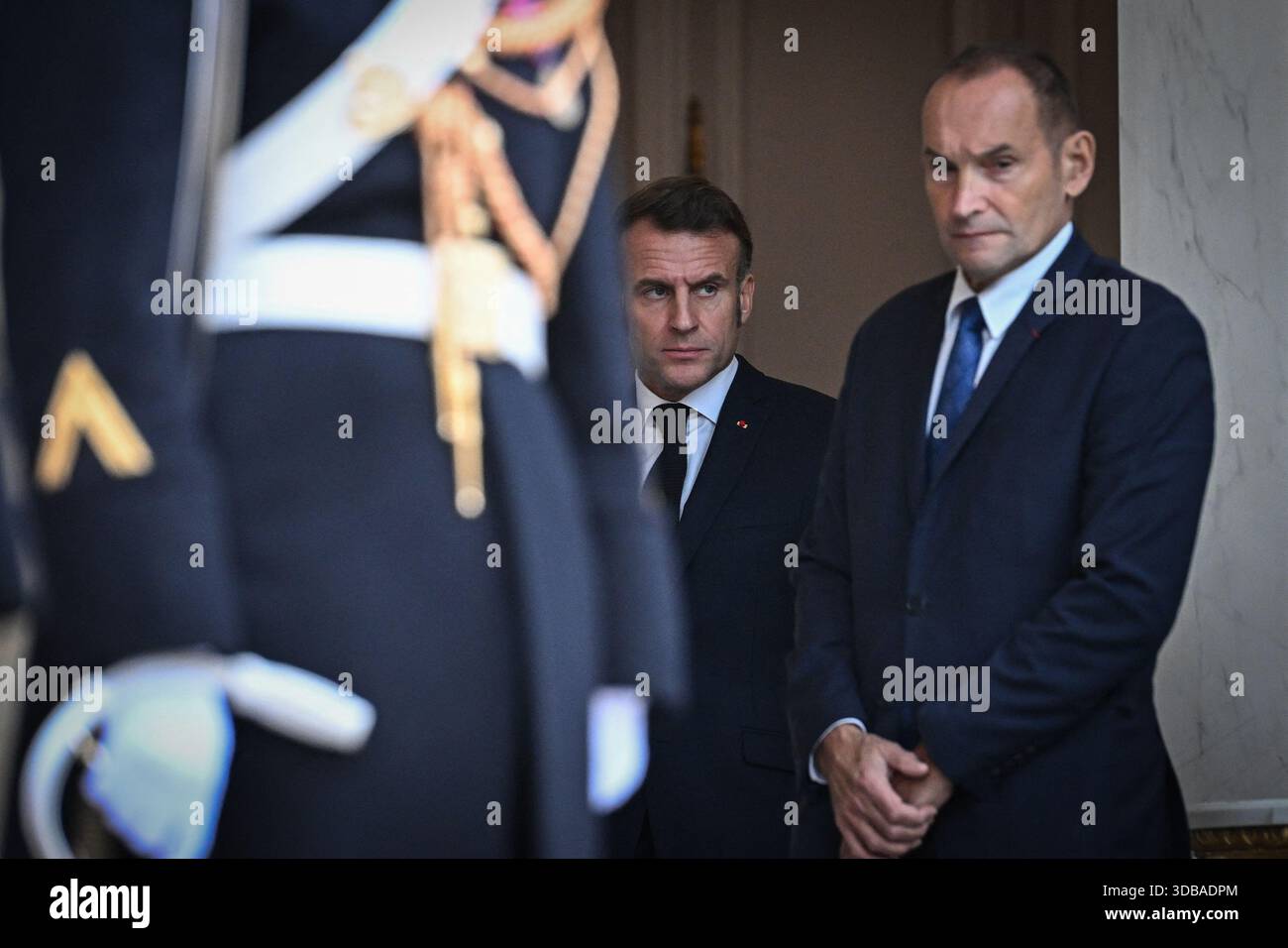 French President Emmanuel Macron arrives to welcome President of the ...