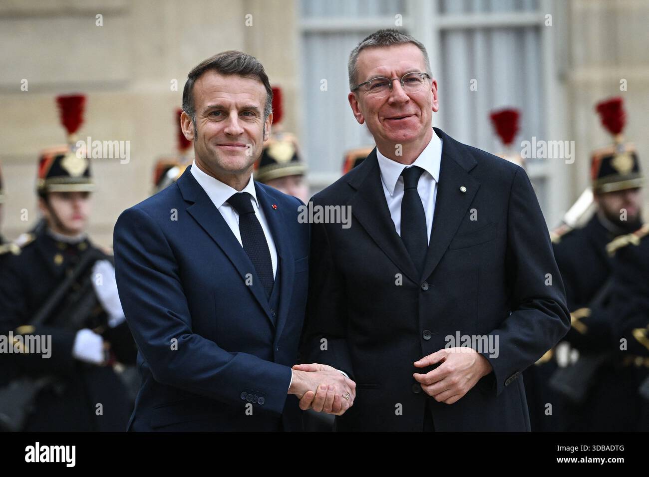 French President Emmanuel Macron welcomes President of the Republic of ...