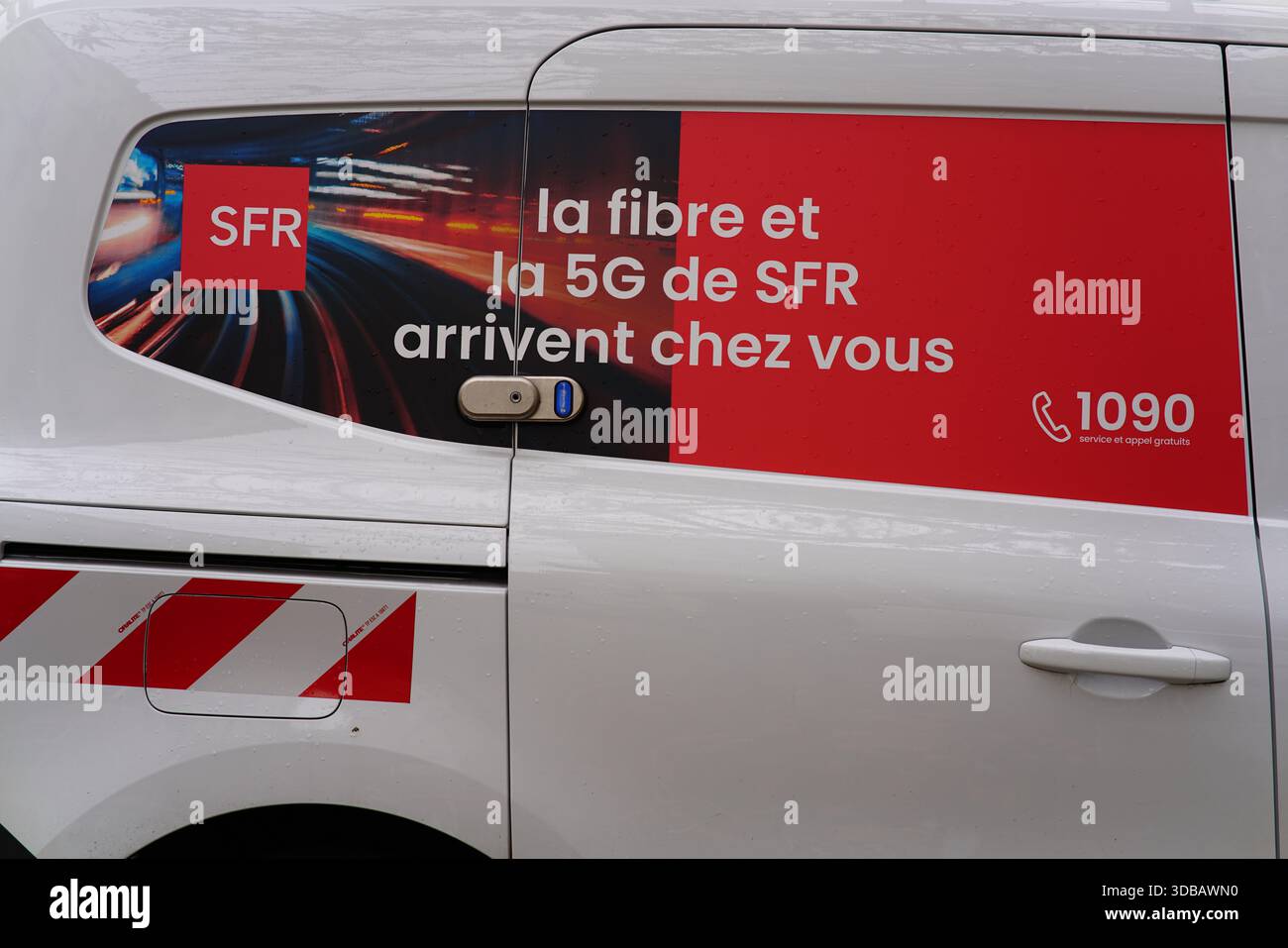 Sfr van hi-res stock photography and images - Alamy