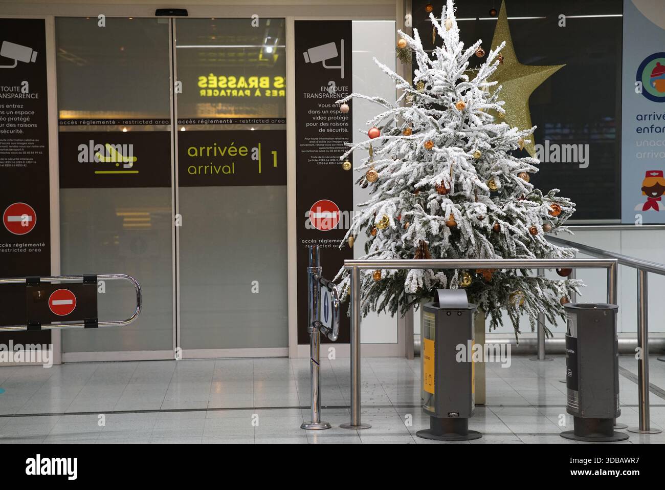 Nantes airport christmas hi-res stock photography and images - Alamy