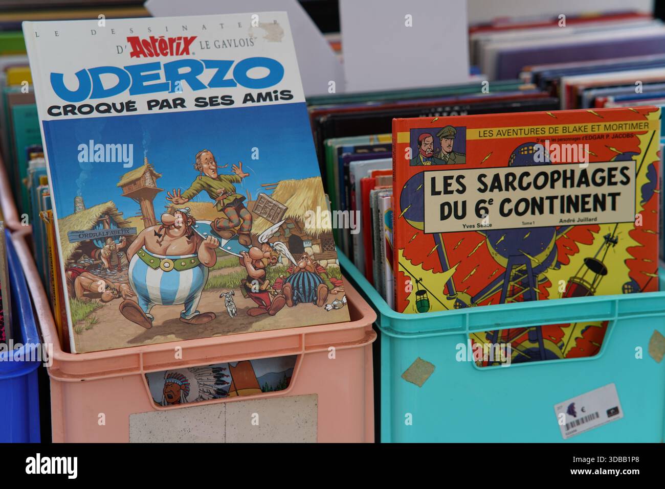 Vintage comics hi-res stock photography and images - Alamy