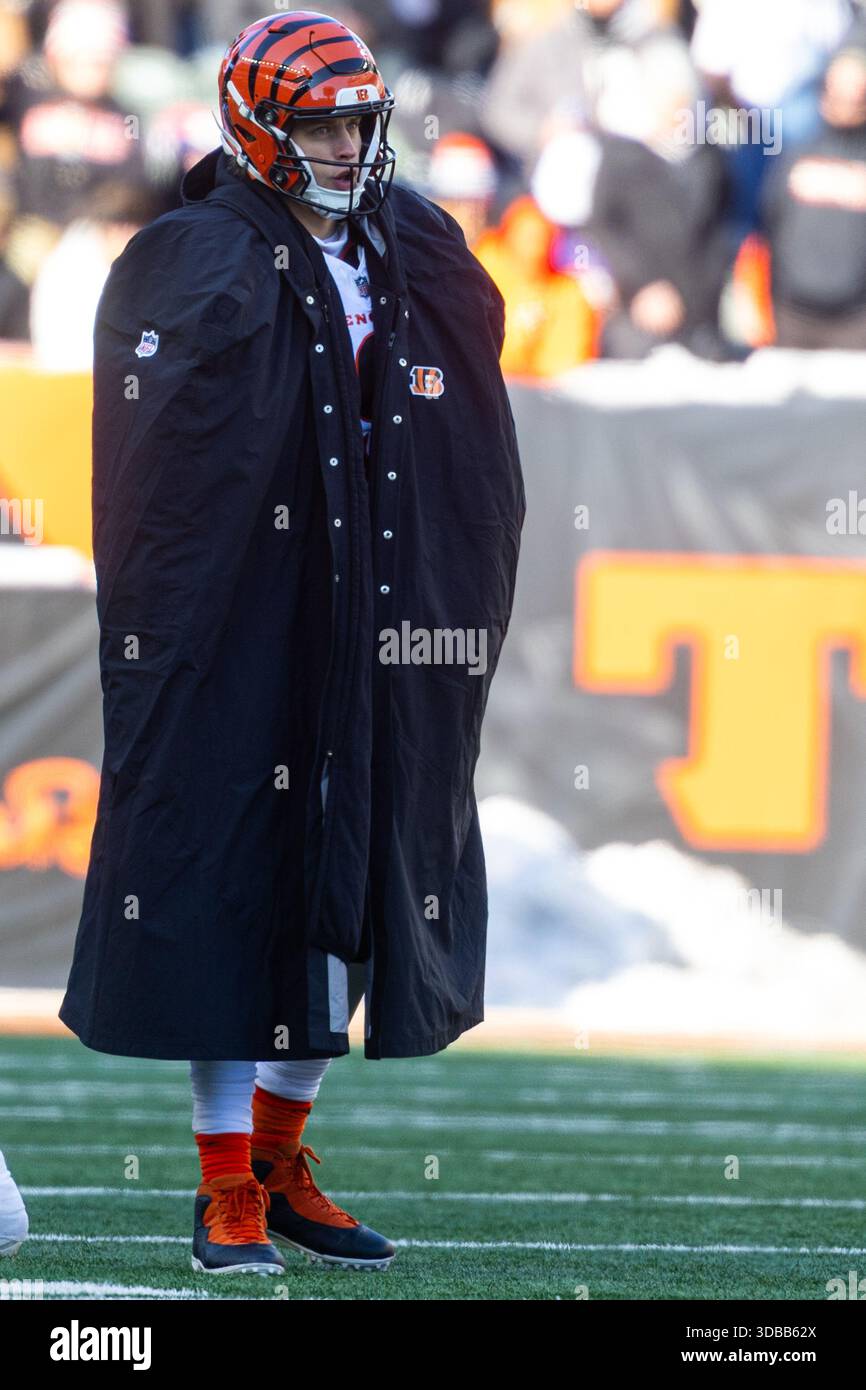 December 14, 2025: Cincinnati Bengals quarterback Joe Burrow (9) during ...