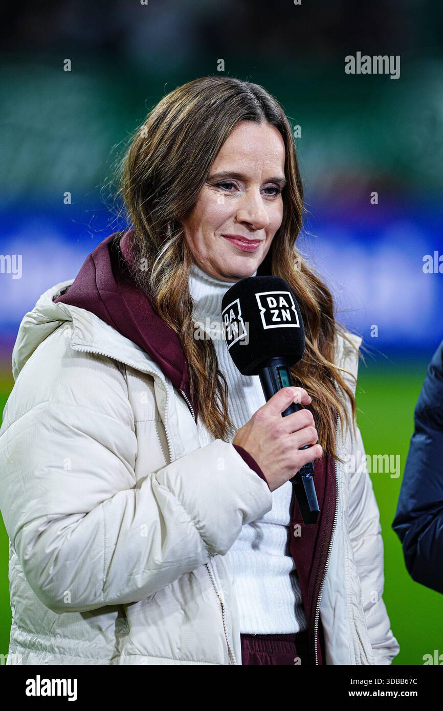 DAZN-Moderatorin Christina Rann GER, SV Werder Bremen vs. VfB Stuttgart ...