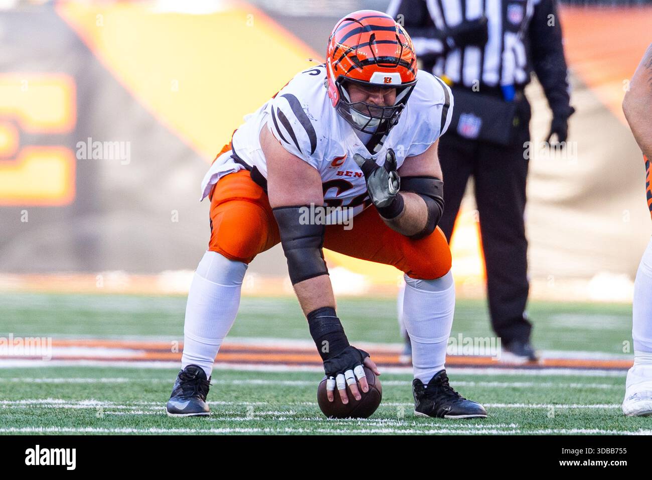 December 14, 2025: Cincinnati Bengals center Ted Karras (64) during NFL ...
