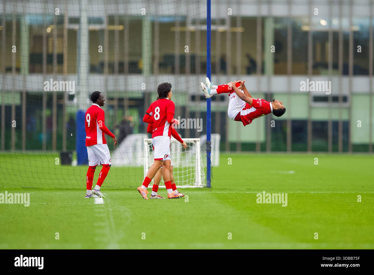 Bristol City's (10) Olly Thomas celebrates scoring during the Premier ...