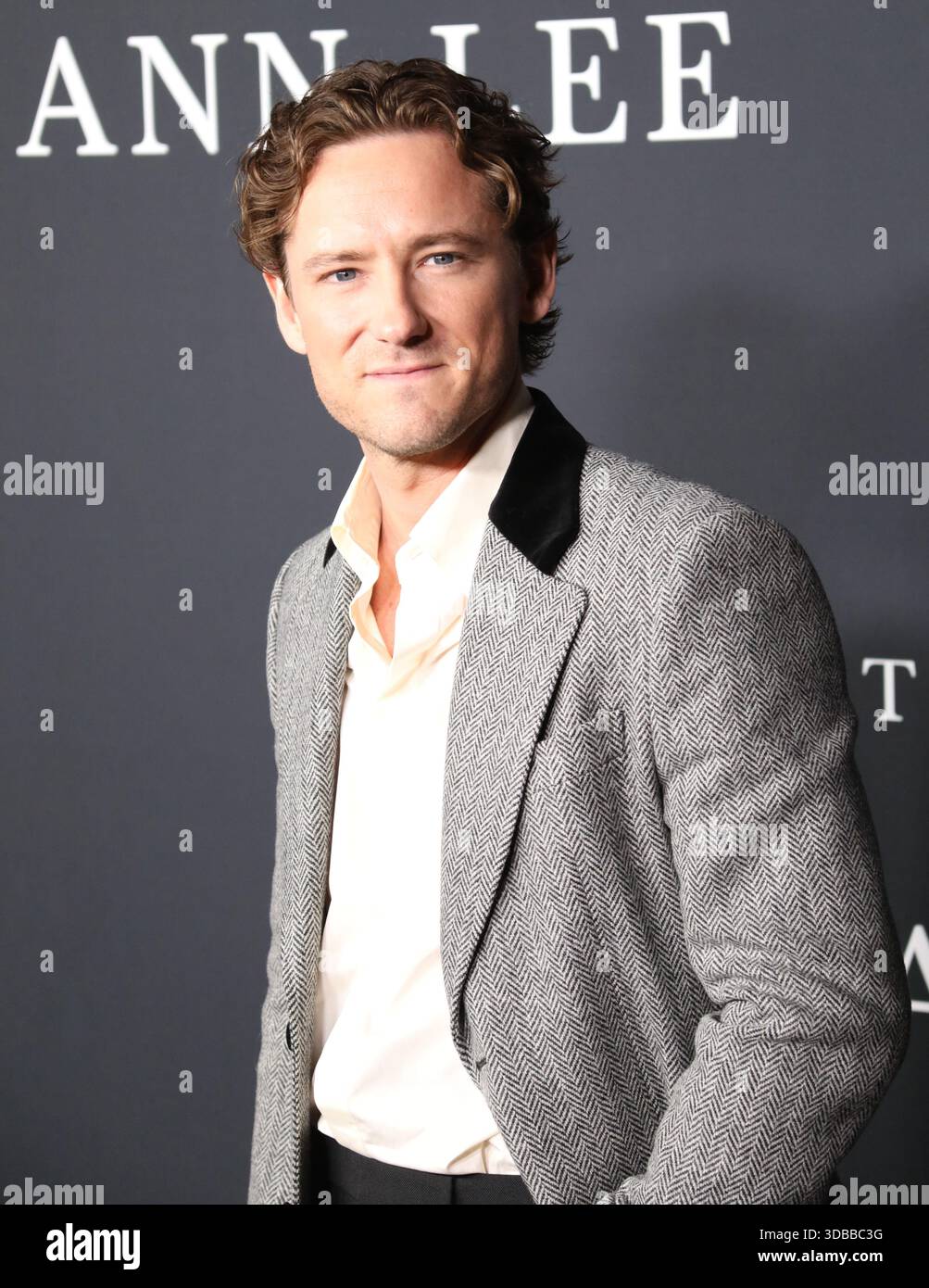 Photo by: gotpap/STAR MAX/IPx 2025 12/14/25 Lewis Pullman at the ...