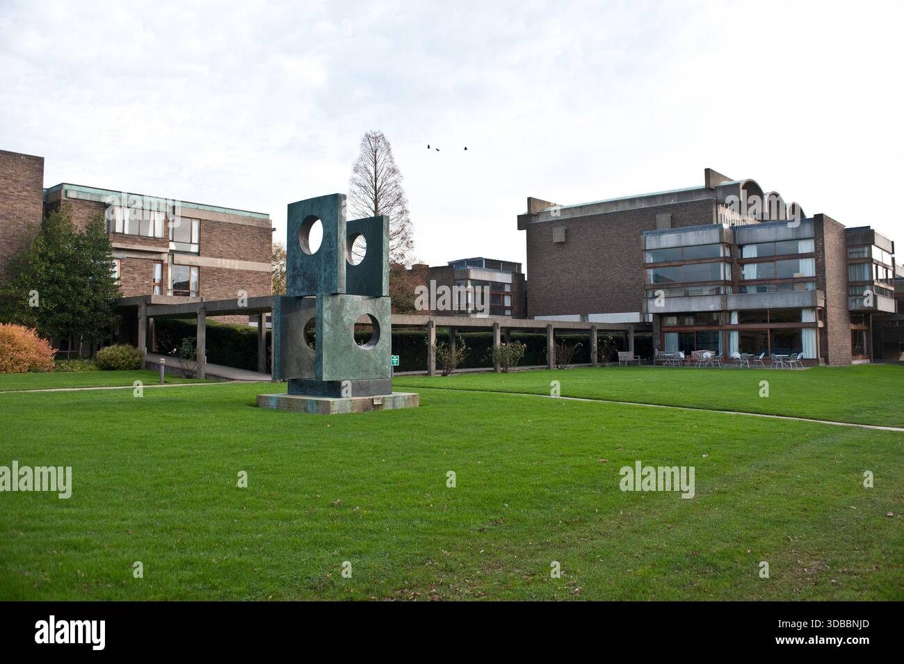 Churchill College, Cambridge home to Barbara Hepworth's Four Square ...