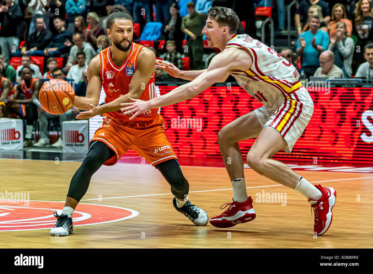 Chemnitz, Germany December 12, 2025: 1.BBL - 2025/2026 - Niners ...